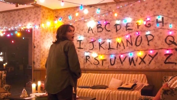 Waarom je de serie 'Stranger Things' op Netflix moet kijken - SerieTotaal