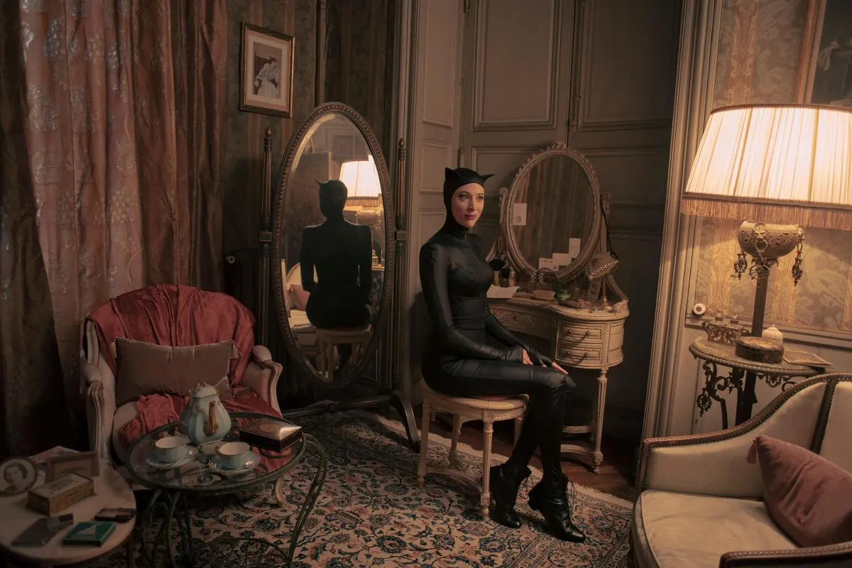 Recensie HBO Max-serie 'Irma Vep' - SerieTotaal