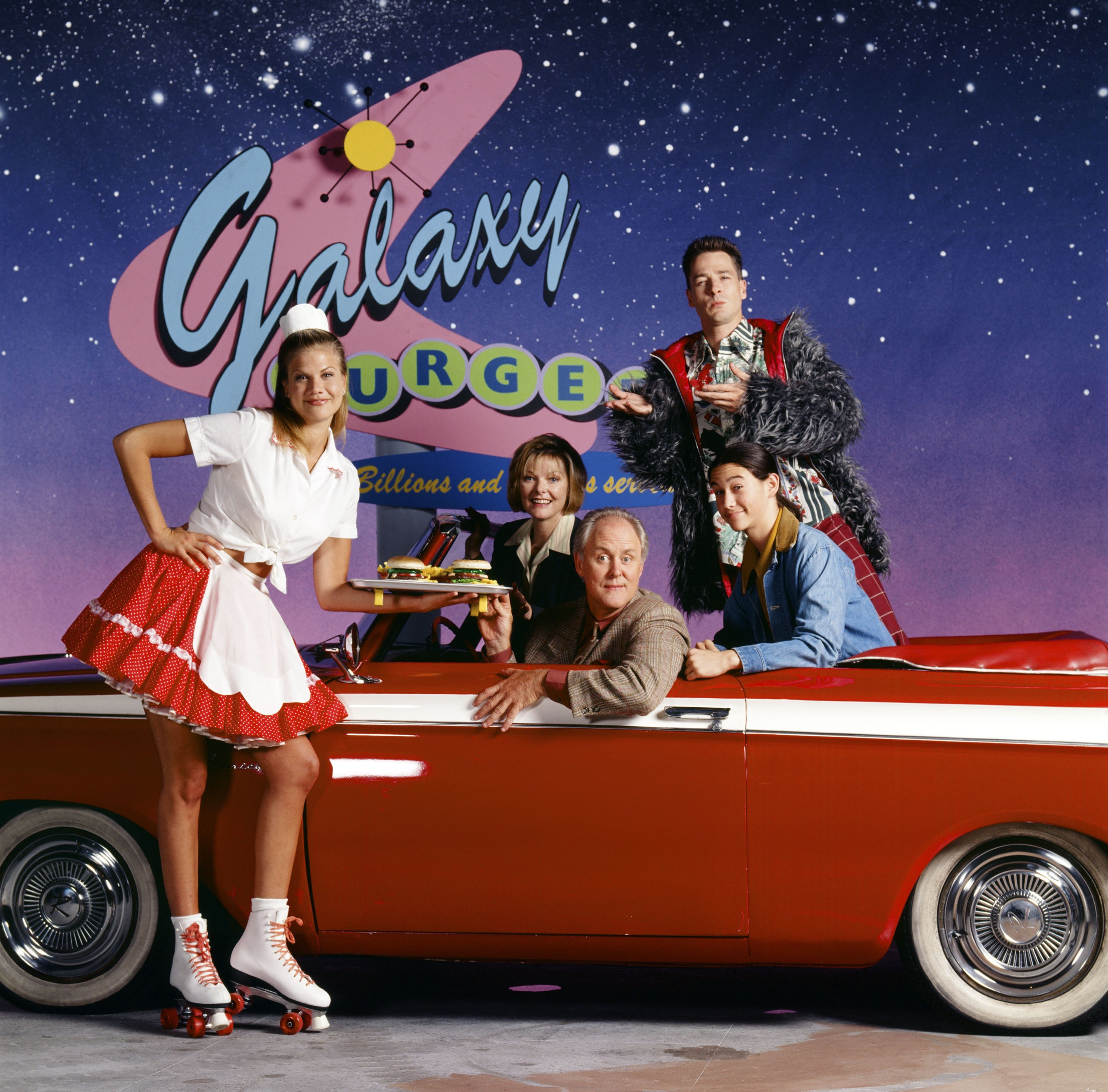 De scifi-serie '3rd Rock from the Sun' lanceerde de carrière van ...